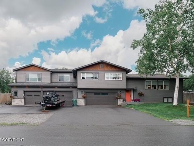 7800 Wisteria St, Anchorage, AK 99502