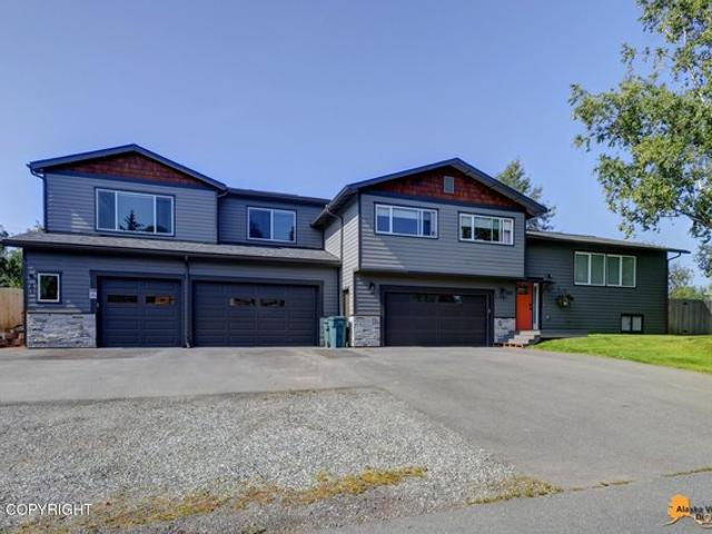 7800 Wisteria St, Anchorage, AK 99502