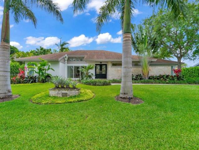 7800 181st Ter SW, Palmetto Bay, FL 33157