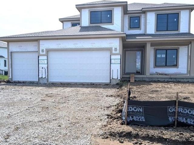 7801 NE 103rd Ter, Kansas City, MO 64157