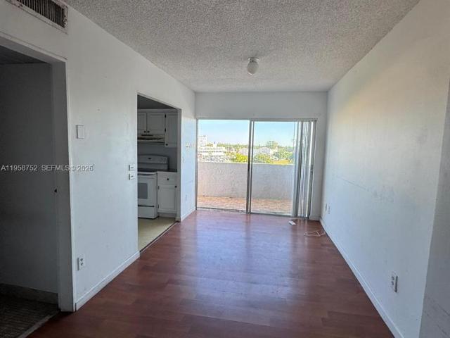 7801 NE 4th Ct, Unit 516, Miami, FL 33138 | MLS #A11958 | Compass