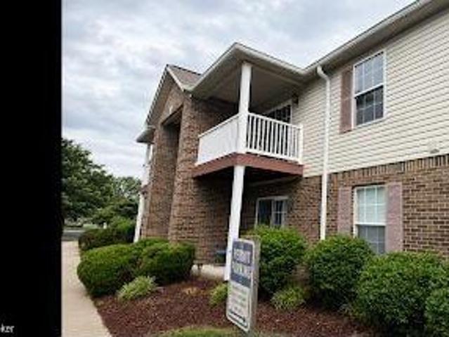 7801 Alfred Schlatter Dr Apt 6, Louisville, KY 40214