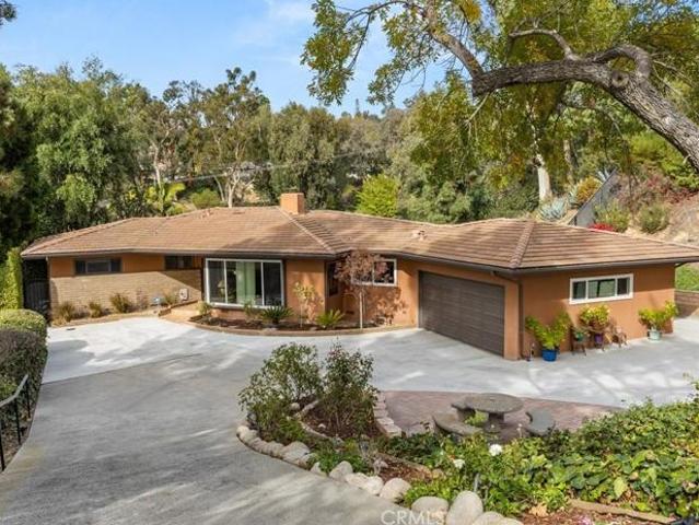 7801 Bacon Rd, Whittier, CA 90602