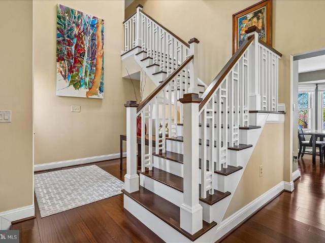 7801 Blue Jasmine Court