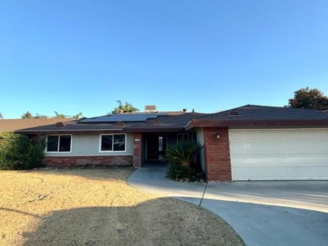 7801 Carol Sue Ct, Bakersfield, CA 93308