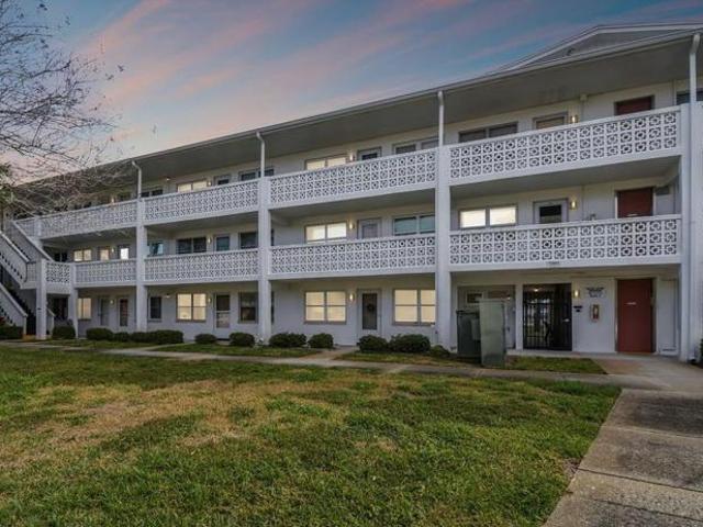 7801 11th St N #204, Saint Petersburg, FL 33702