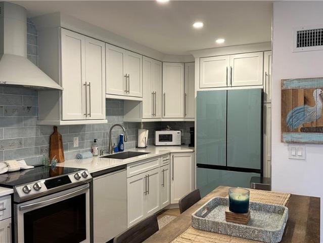 780 10th Ave S, Unit 1, Naples, FL 34102 | MLS #225081 | Compass