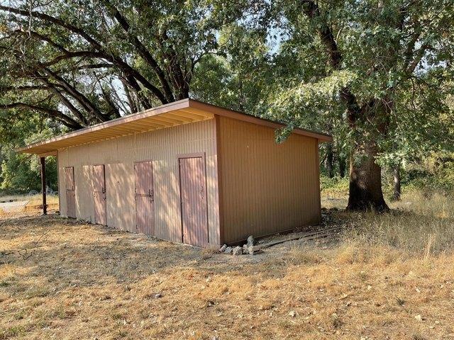 780 Covered Bridge Rd, Rogue River, OR 97537
