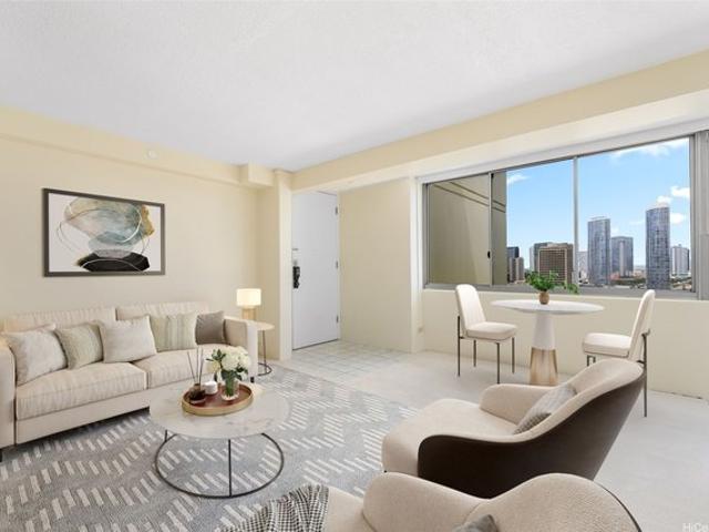 780 Amana St Apt 1701, Honolulu, HI 96814