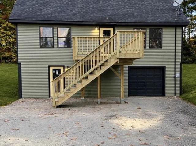 780 Oakland Rd, Belgrade, ME 04917