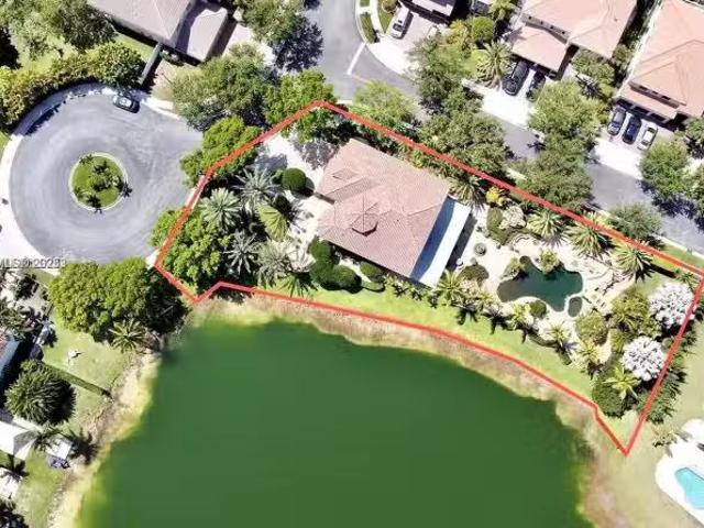 780 SW 167th Ave, Pembroke Pines, FL 33027 MLS A11790488