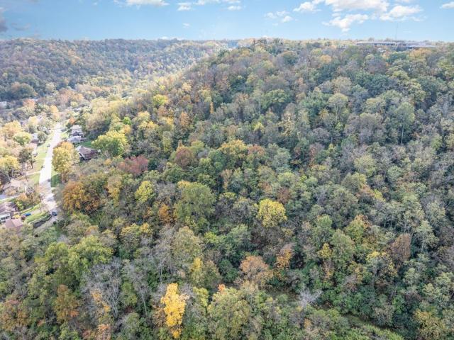780 Parkview Drive