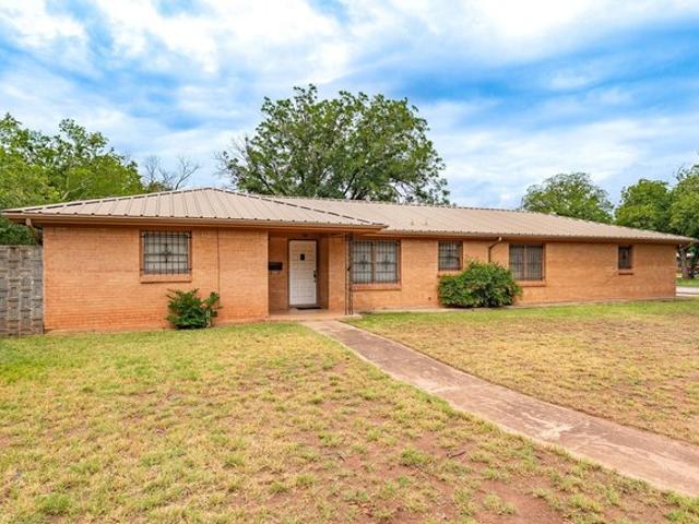 780 Rosewood Dr, Abilene, TX 79603