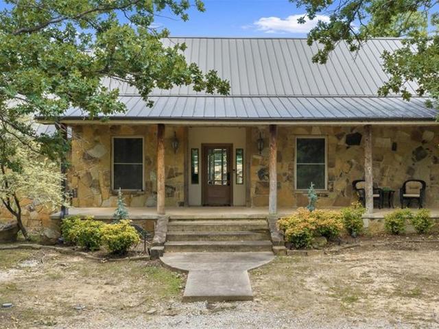 780 Rickets Ln, Ardmore, OK 73401