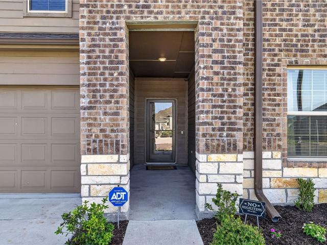 7814 Stampede Drive