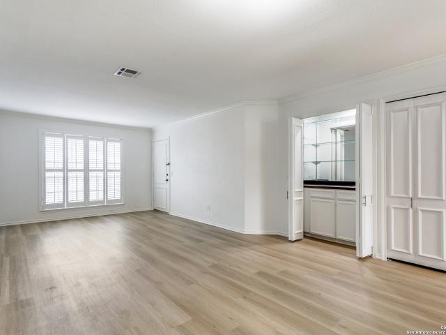 7815 Broadway, Unit 202, San Antonio, TX 78209 | MLS #1910 | Compass