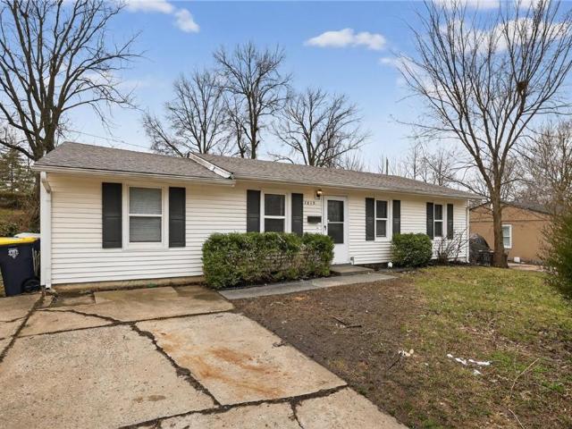 7815 E 51 St, Kansas City, MO 64129 | Compass