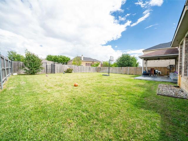 7815 Longbow Lane