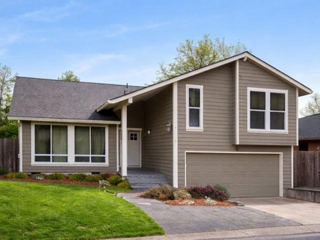 7815 SW 184th Ave, Beaverton, OR 97007