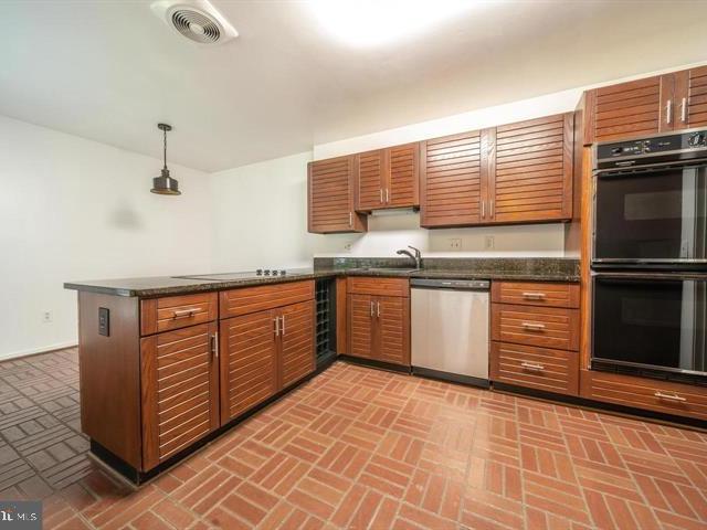 7815 Whiterim Terrace