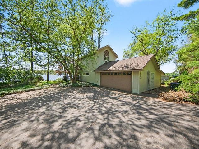 7816 Stonehedge Valley Drive