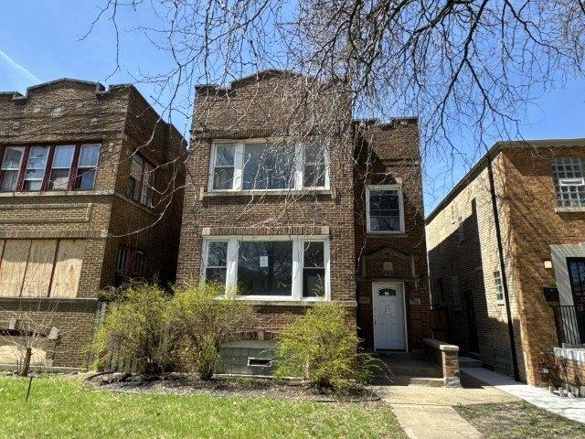 7816 S Jeffery Blvd, Chicago, IL 60649