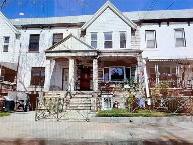 7816 14th Ave, Brooklyn, NY 11228