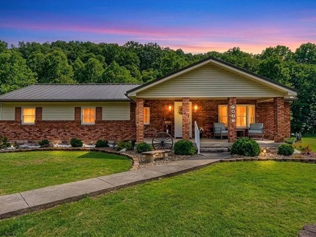 7817 Mason Dixon Hwy, Wana, WV 26590