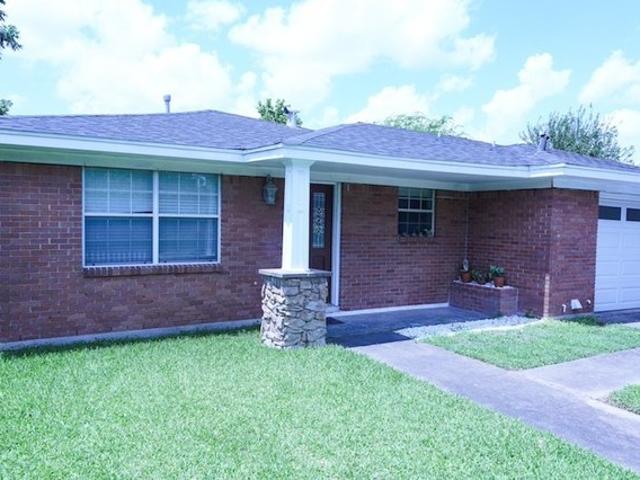 7818 Avenue F, Houston, TX 77012