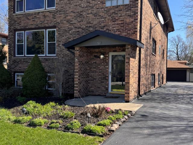 7819 Garden Ln, Unit 1, Justice, IL 60458 | MLS #12612 | Compass
