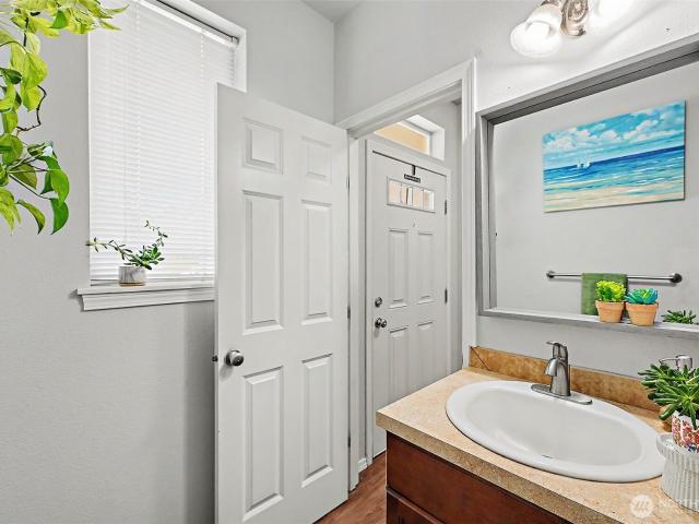 7810 Trails End Drive SE