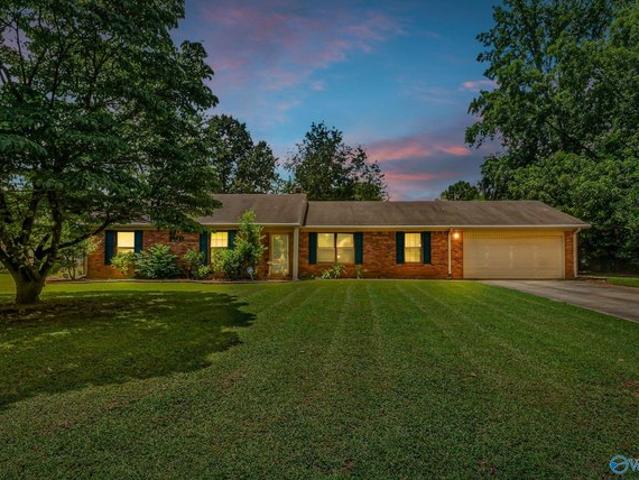 7811 Michael Ln SW, Huntsville, AL 35802
