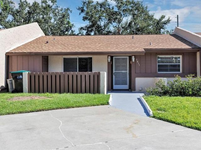 7811 County Down Ct, Orlando, FL 32822