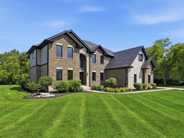 7812 Northwoods Drive