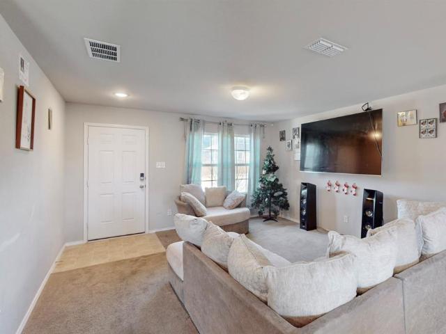 7812 Schooner Dr. Fort Worth, TX 76179 | MLS #21104 | Compass