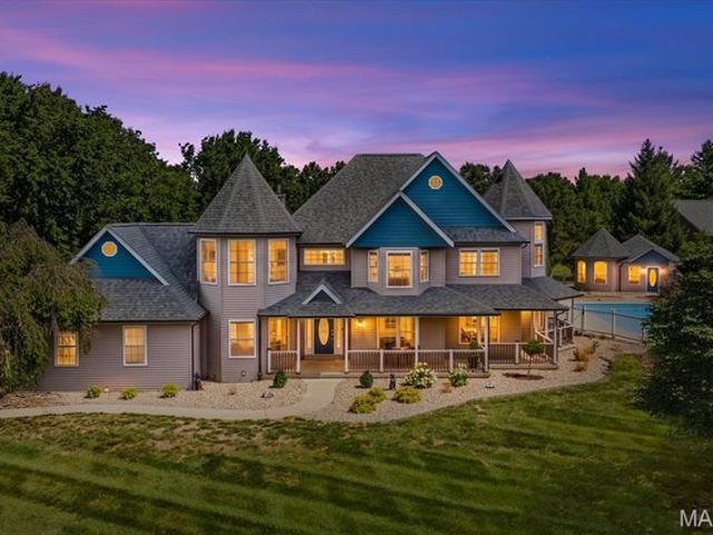 7812 White Tail Cir, Waterloo, IL 62298