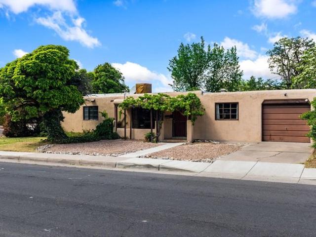 7813 Bellamah Ave NE, Albuquerque, NM 87110