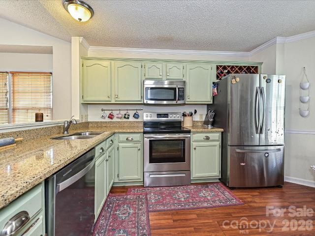 7813 Bridle Court