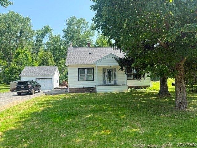7813 Chestnut Ridge Rd, Gasport, NY 14067