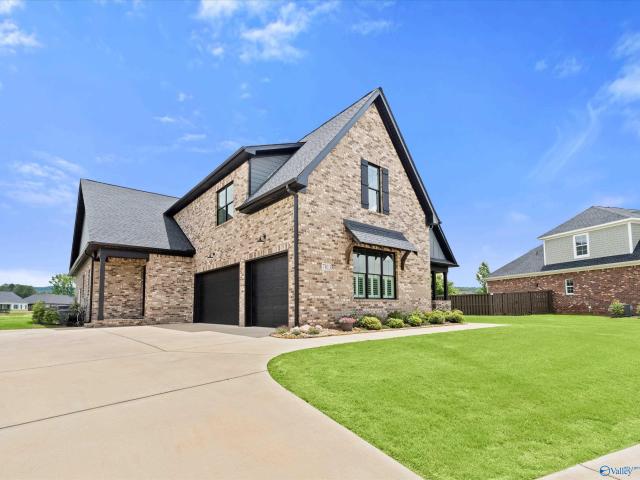 7813 Lake Walk Way