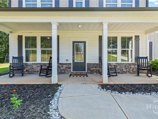 781 Cattle Barn Road