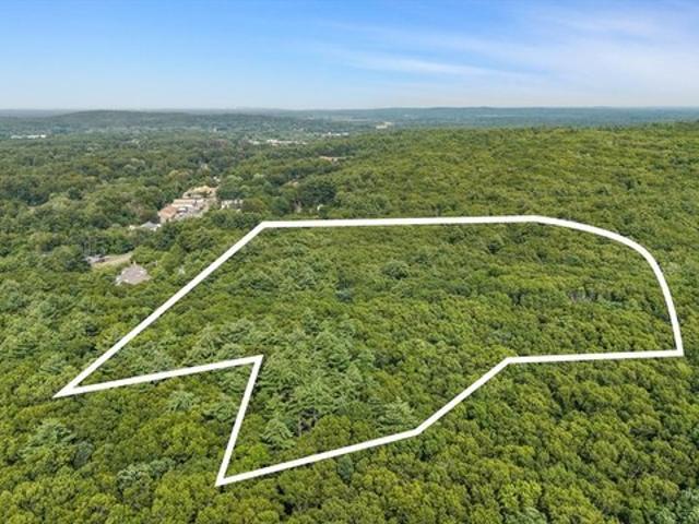 781 Boston Post Rd, Sudbury, MA 01776