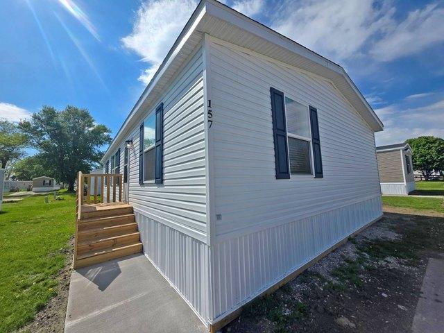 781 W Walcott Rd Lot 157, Walcott, IA 52773