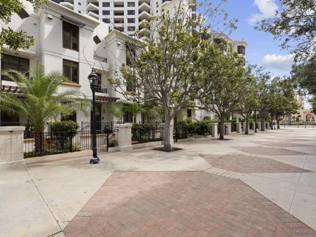 781 W G St, San Diego, CA 92101 | MLS #260007 | Compass