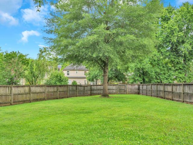 7824 Farmington Place