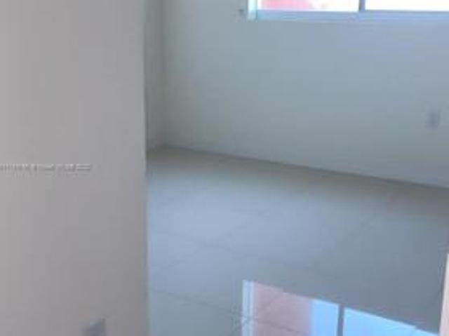 7825 NW 107th Ave #513 Doral, FL 33178