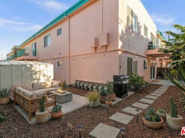 7825 W Manchester Ave, Unit 1, Playa del Rey, CA 90293 | MLS #26669 | Compass