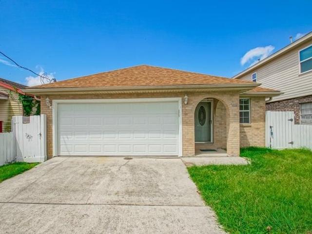 7826 Read Blvd, New Orleans, LA 70127