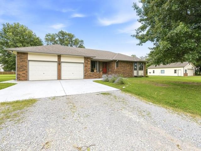 7826 S Meridian St, Haysville, KS 67060