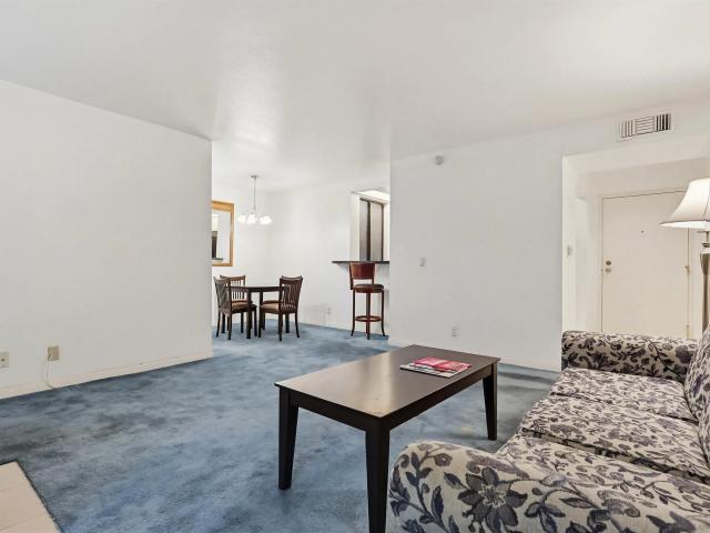 7826 Topanga Canyon Blvd, Unit 210, Canoga Park, CA 91304 | MLS #260005